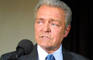 Headmaster Report (Fisher) - Features - Home and Away