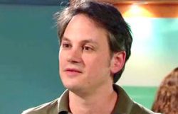 Kevin Freeman (Simon Bossell) - Home and Away Characters