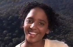 Stephanie Mboto (Fleur Beaupert) - Home and Away Characters