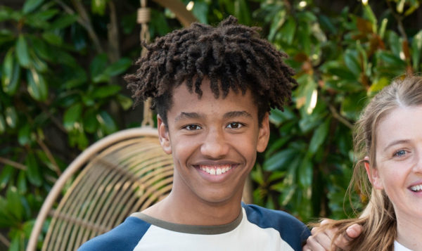 Neighbours announces return date and reveals new family