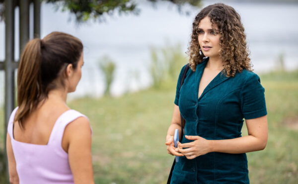 Home and Away's Roo leaves Summer Bay to reunite with Ryder
