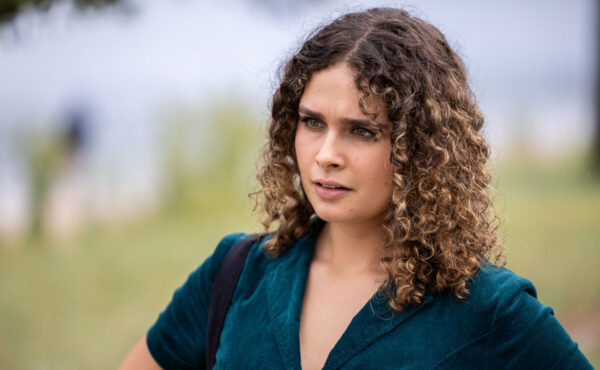 Home and Away's Roo leaves Summer Bay to reunite with Ryder