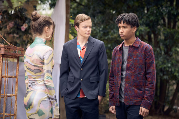 Neighbours' Haz and Mackenzie get married in 21 beautiful photos