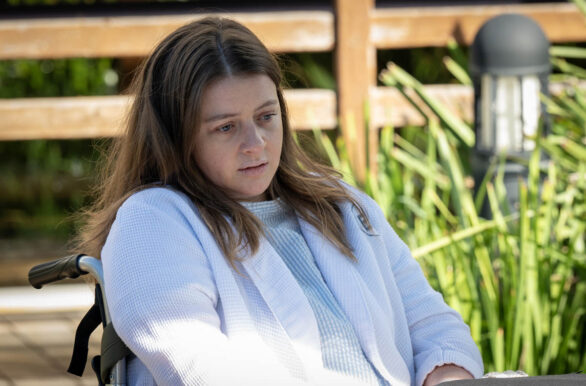 Neighbours betrayal as Paul dobs Nell in to the police – "There's no ...